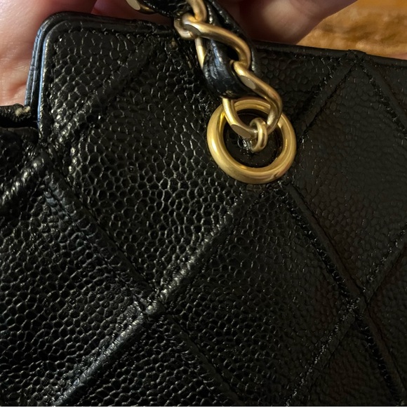 CHANEL | Bags | Vintage Chanel Diamond Stitch Black Leather Shoulder ...